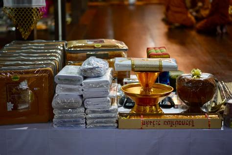 หลวงปู่บุญ วัดป่าถ้ำพระเทพนิมิตร หลวงพ่อสมเกียรติ ชิตมาโร