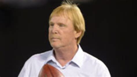 Mark Davis Oakland Raiders Thinking About La