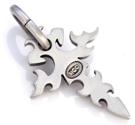 Fitchee Cross Bico Australia