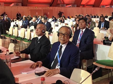 ព្រះម ហាក្សត្រ៖ គោល កា រណ៍ សមធម៌ត្រូវ តែ ជា ស្នូល នៃកិ ច្ចចរ ចាស្តីពីបម្រែប ម្រួល អាកាស ធាតុ