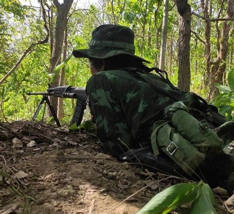 ဖရူဆိုတွင် ရေခပ်ဆင်းလာသော စစ်သားများကို တိုက်ခိုက်မှု စစ်သား ၁ ဦးသေဆုံး Khit Thit Media