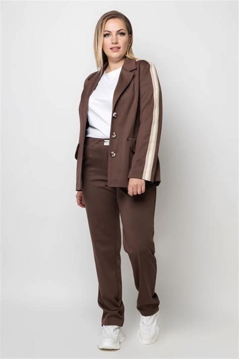 Стильный костюм — ціна 2000 грн у каталозі Брючні костюми Купити жіночі речі за доступною ціною