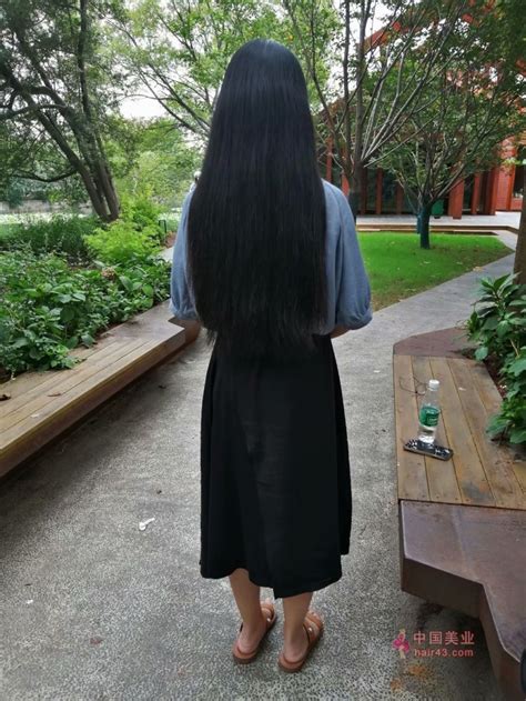 剪华东师大女生柔软光亮垂直秀发 上海ww1461 中国长发