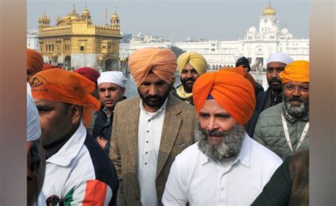 Rahul Gandhi Visits Golden Temple Punjab Leg Of Bharat Jodo Yatra