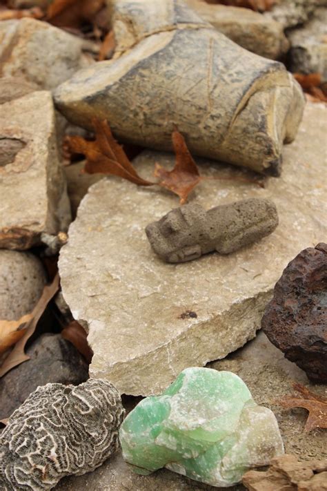 Viola Valentine Visits Toms Wall In Trace Of A Ghost And Is