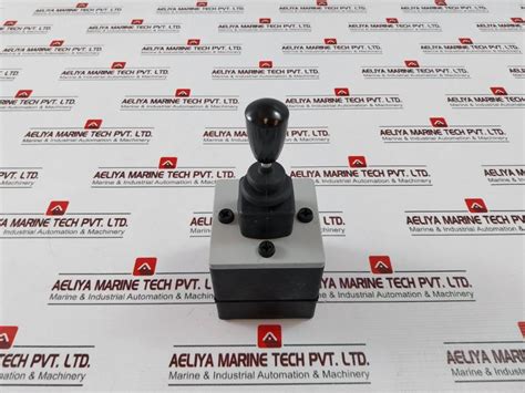 Sauer Danfoss 155b4212 Pvres Electric Remote Joystick Controller Aeliya Marine Tech