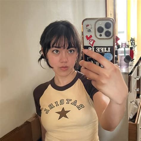 Avery Oh Avery Oh Threads Say More