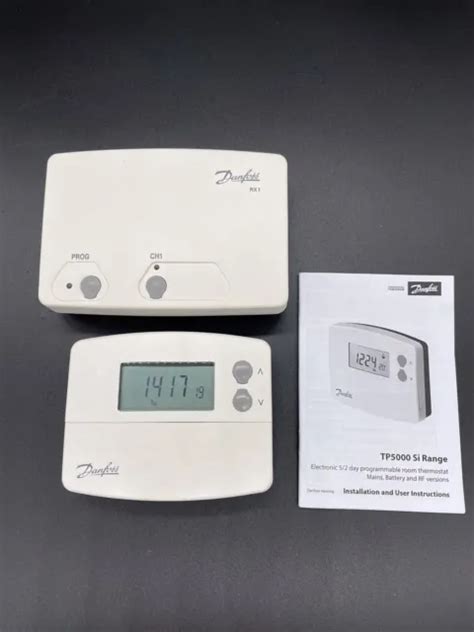 Danfoss Rx1 And Tp5000 Rf Si Programmable Room Thermostat Set White