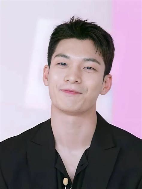 남자 짧은 머리 스타일 한방 정리 소프트 모히칸 컷 박새로이 컷 아이비리그 컷 포마드 컷 네이버 블로그