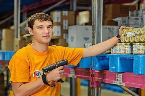 Комплектовщик картинки 64 фото