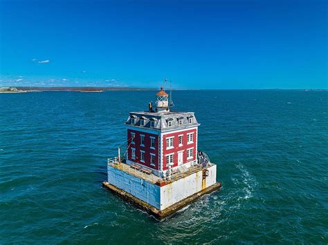 New London Lighthouse Allegedly Haunted By A Ghost Named Ernie