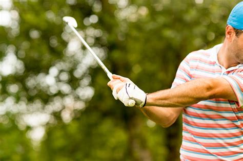 남자 게임하기 골프 골프에 대한 스톡 사진 및 기타 이미지 골프 골프 스윙 골프공 Istock