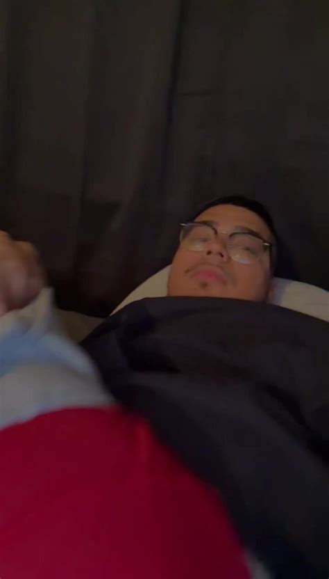 Burps and Bubbly fart compilation Part ThisVid com 日本語で Burps and Bubbly fart compilation Part ThisVid com 日本語で