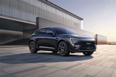 阿维塔 阿维塔汽车官网 懂你的智慧化身