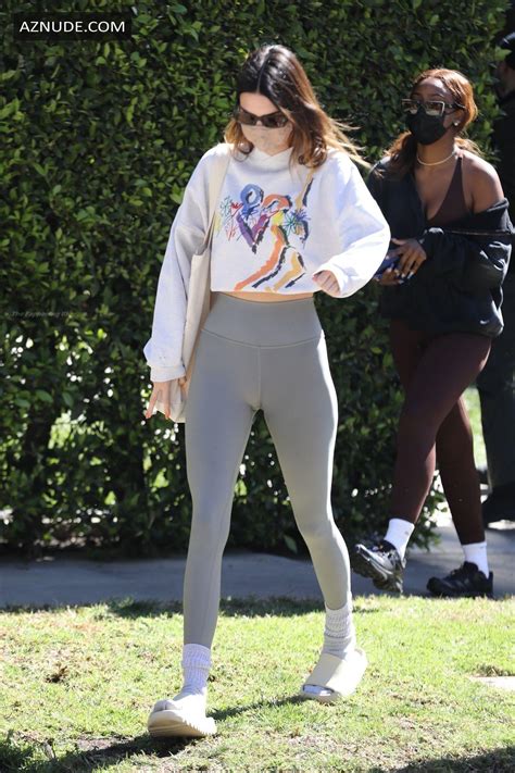 Kendall Jenner Sexy Shows Off Her Cameltoe While Leaving Private
