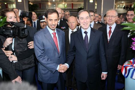 무료 이미지 그룹 사람들 파리 모임 기업 사무실 직업적인 웃고있는 노동자 팀워크 회의 일 악수 회사 성공 카타르 실업가 파트너 정치인