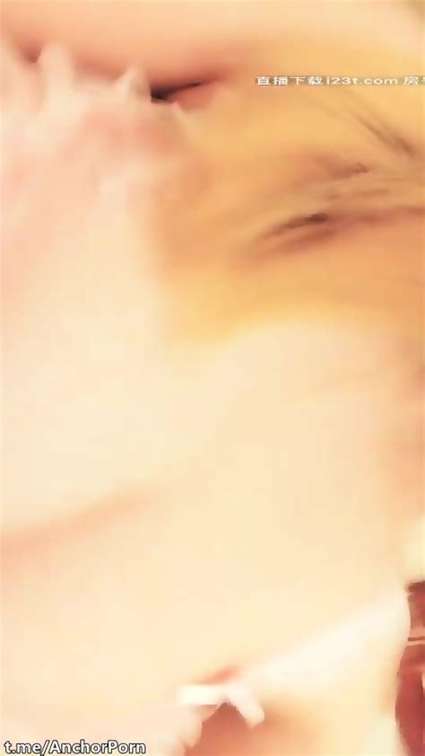 草莓熊 01 Eporner