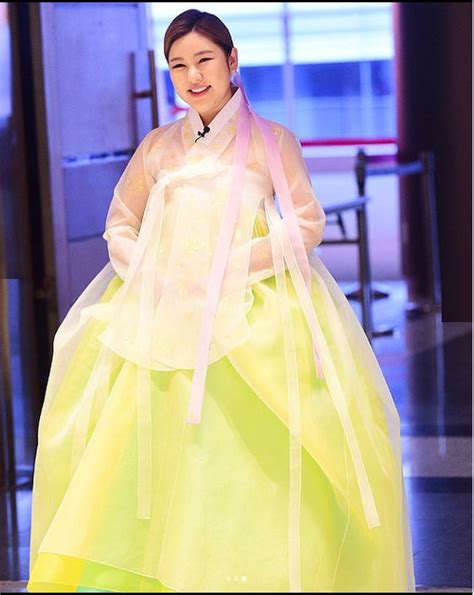 송가인 화사·단아한 넘사벽 한복자태 영남일보 사람과 지역의 가치를 생각합니다