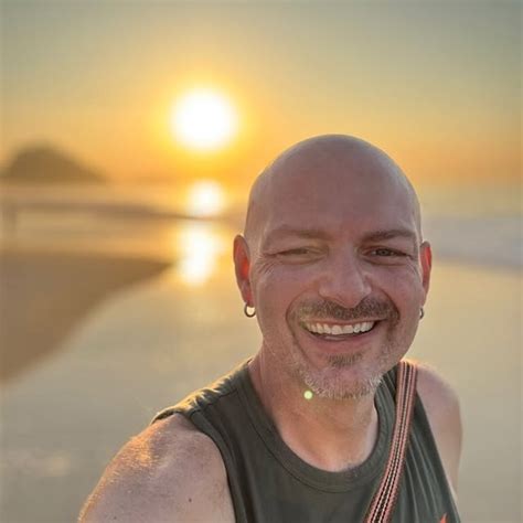 Tommy Cook Nurse Tommy • Threads Say More