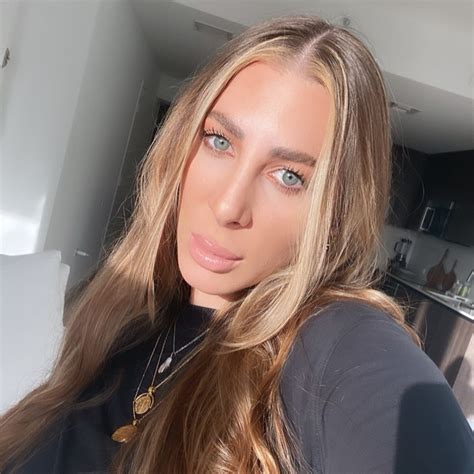 Katherine Ceravolo Social Media Marketing Manager Sole Social Linkedin