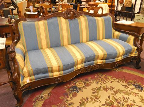 무료 이미지 건축물 집 의자 내부 편하게 하다 좌석 거실 가구 방 라이프 스타일 여가 소파 장식 침상 라운지 인테리어 디자인 직물 생활