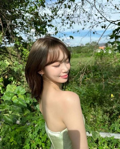 2024 빅 헤어 트렌드 70년대 단발머리 키티 컷을 부탁해 조선일보 더부티크