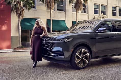 Serena Williams Stars In New Lincoln Navigator Campaign She Drops The