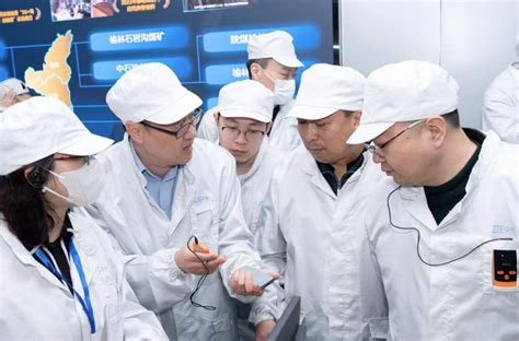 5g筑路，数智生长 陕西省信息通信行业5g规模化应用暨工业互联网推进大会成功举办