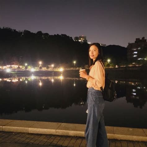 淡定阿芊tina永晟水晶 tzu207 Threads Say more