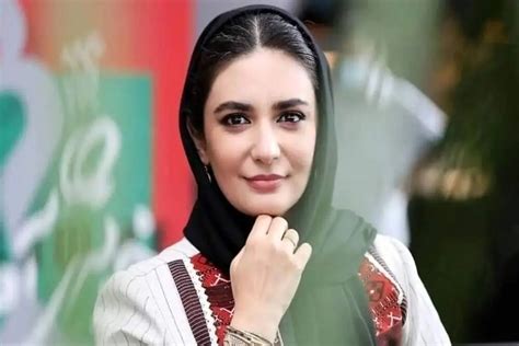 کیف گران‌قیمت لیندا کیانی در جشنواره فجر همه را انگشت به دهن کرد عکس جدید