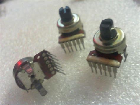 Taiwan Double Potentiometer B50K 5mm Long Handle Hexapod Potentiometers
