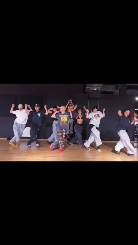 Create Viral Tik Tok Twerk Dance Video Tik Tok Dance To Promote Your