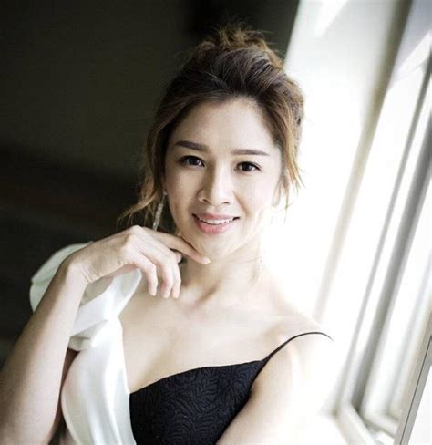 恭喜！tvb知名女星被曝获绯闻男友求婚，两人已暧昧多年