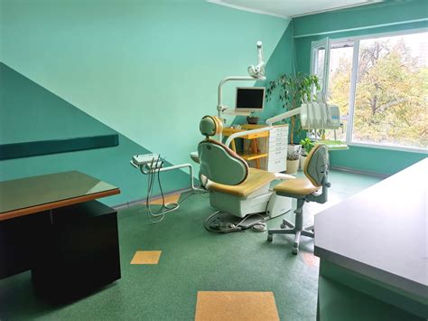 Почистване на зъбен камък с ултразвук и полиране с Airflow плюс преглед Grabo Bg София