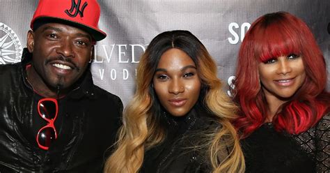 Treach And Pepas Daughter Egypt Marries Sam Wright At Las Vegas Chapel