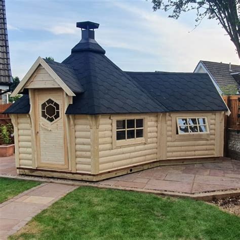 92 M Sq Bbq Grill Hut With 3 M Sq Extension Longsight Home And Garden