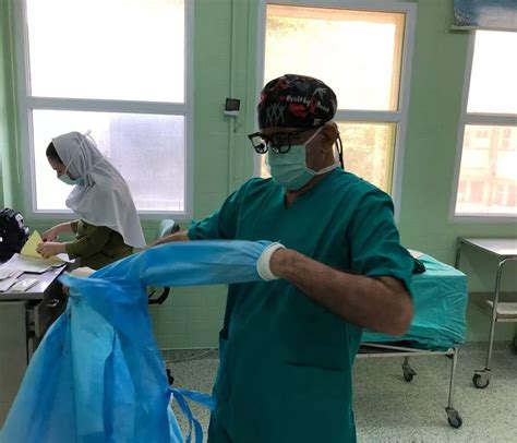 خبرآنلاین تصاویر تصاویری از پزشکیان در اتاق عمل با لباس جراحی