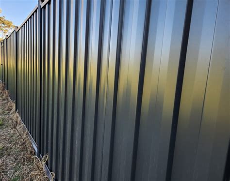 The Pros And Cons Of Colorbond Fencing Outstanding Fencing