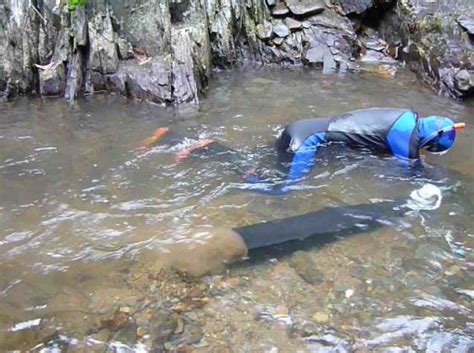 Легкая всасывающая драга для подводной добычи золота / / ЗОЛОТОДОБЫЧА ...
