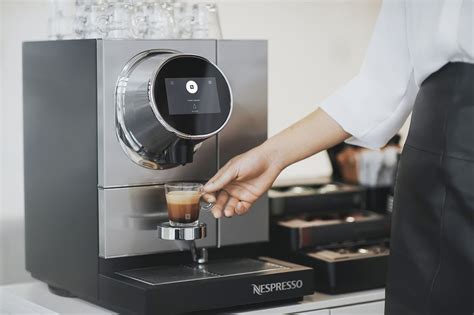 Nespresso Professional Präsentiert Nespresso Momento Kaffeegenuss Für