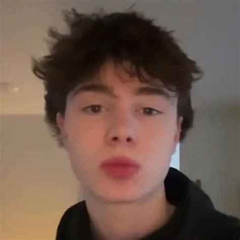 Chat With Noah Risling Text Or Voice Enjoy Ai Chat Free And Safe