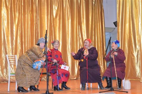 Ахмадууддаа хүндэтгэл үзүүллээ