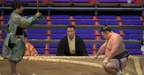 朝乃山復帰、白星で飾る 三段目で出直し 産経ニュース