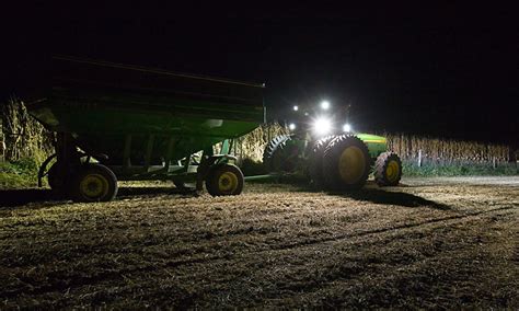 10 Night Farming Photos That Show Production Doesnt Stop At Sundown
