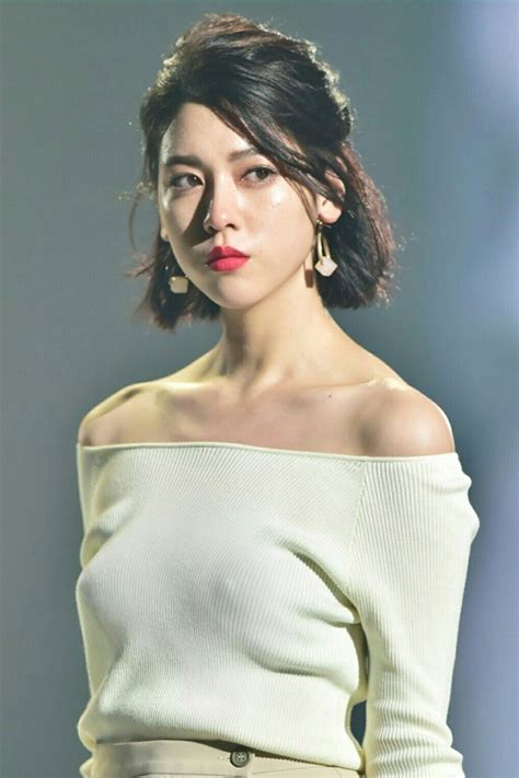 Braless Female X B050ayakamiyoshi