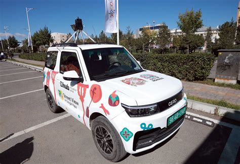 Монголын анхны цахилгаан автомашинаар Улаанбаатар хотын зураглалыг авч эхэллээ