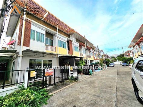 บ้านปริญ รามอินทรา วัชรพล ทาวน์โฮม 2 ชั้น หลังริม 24 1 ตร ว มีพื้นที่ด้านข้าง ต่อเติมด้านหน้า