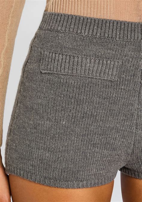 Lilian Knit Short Retrofete