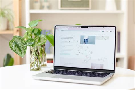 Cosa Deve Contenere La Homepage Di Un Sito Web ~ Ljuba Daviè