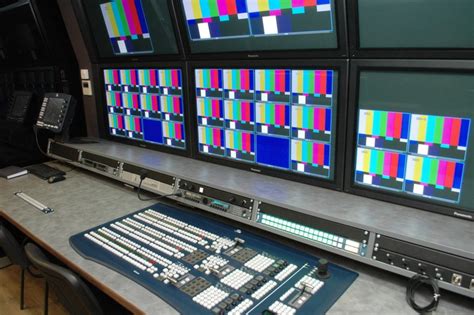 Hd Ob Truck “starbird” With Rts Intercom Live Production Tv